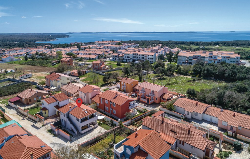 Holiday home - Barbariga , Croatia - CIF689 | Novasol