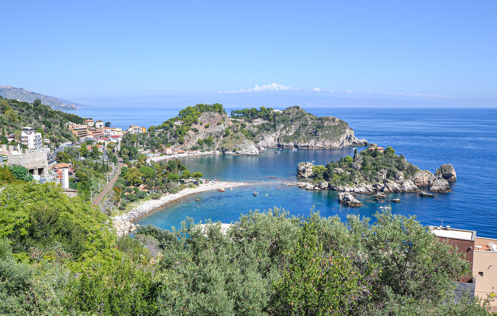 Holiday rental - Mascali , Italy - ISC055 | Novasol