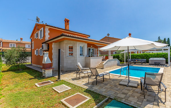 Holiday Home - Pula , Croatia in Pula | Novasol