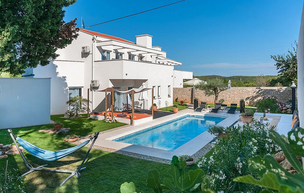 Holiday Home - Selo , Croatia in Selo | Novasol